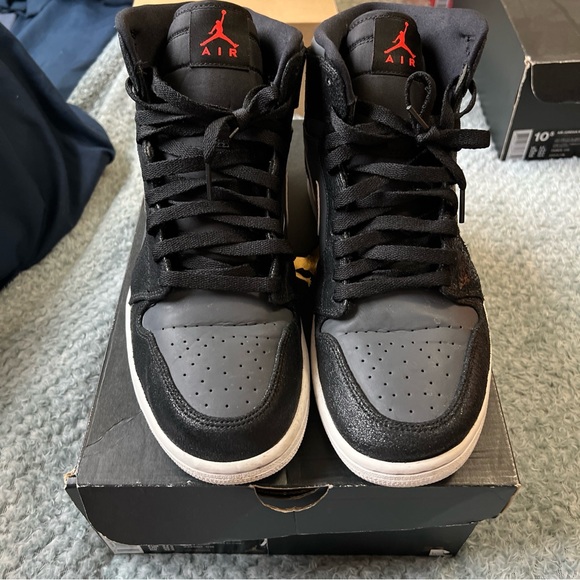 Jordan | Shoes | Jordan Retro Bronze Metallics | Poshmark
